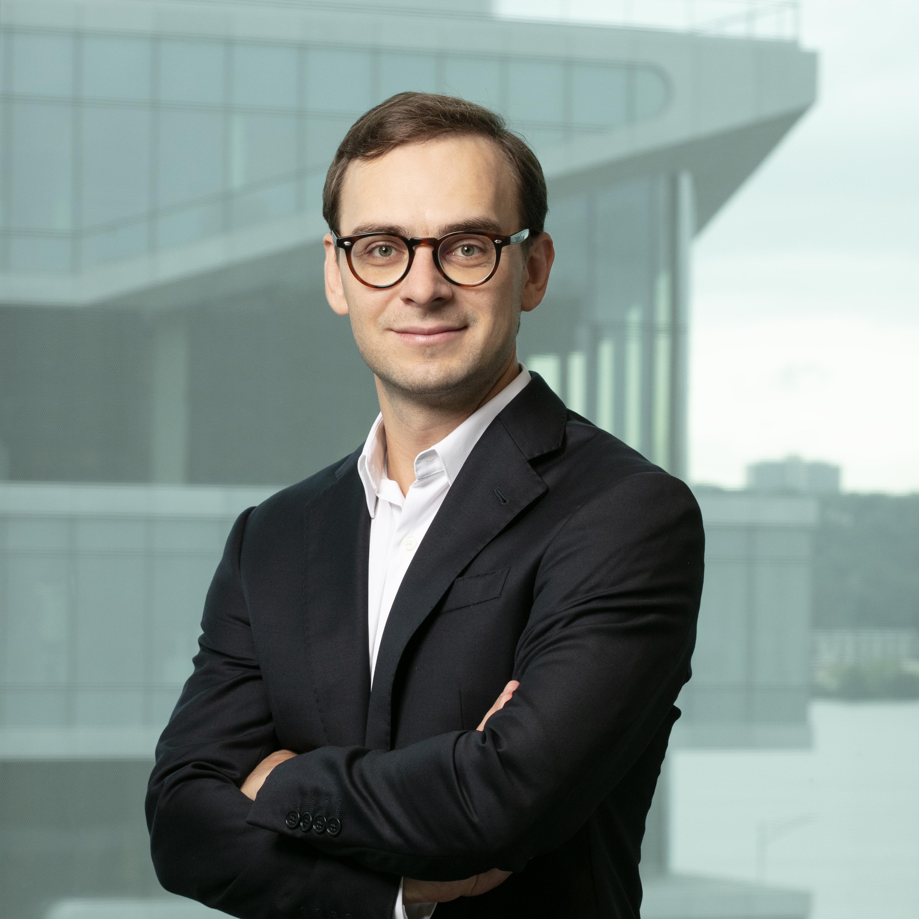 Dominik Supera | Columbia Business School